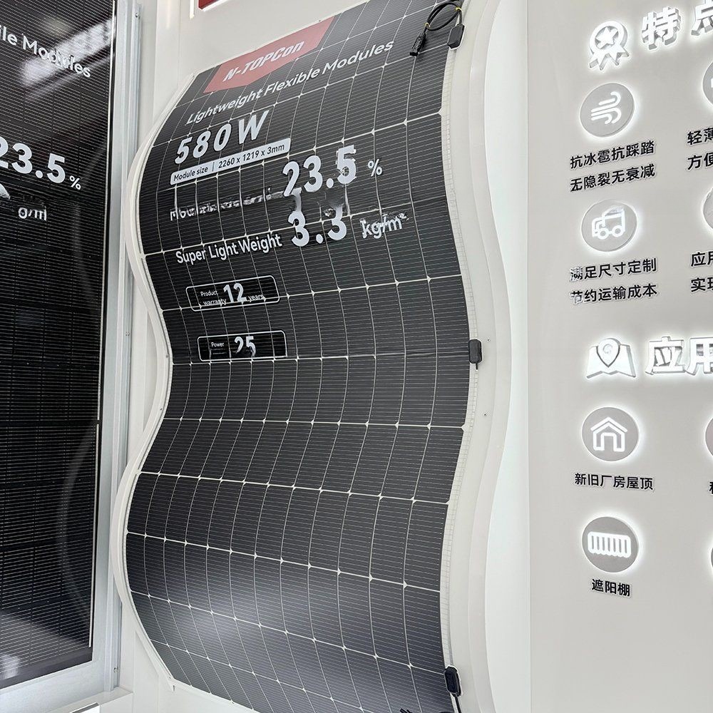 Flexible 580W Sun-shading Device 2260*1219*3mm Solar Roof Tiles Hybrid ...